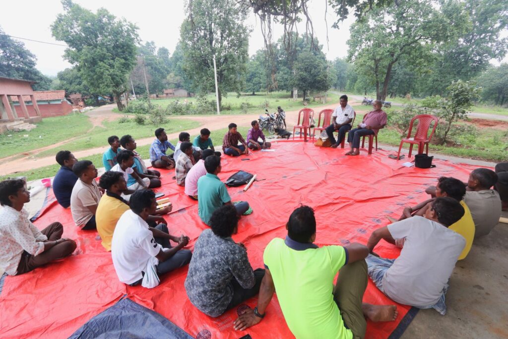 Training on Community Forest Rights Filing in Hatnada, Jharkhand ...
